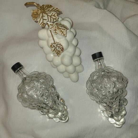 Unique Vintage | Kitchen | Vintage Clear Glass Grape Cluster Wine ...